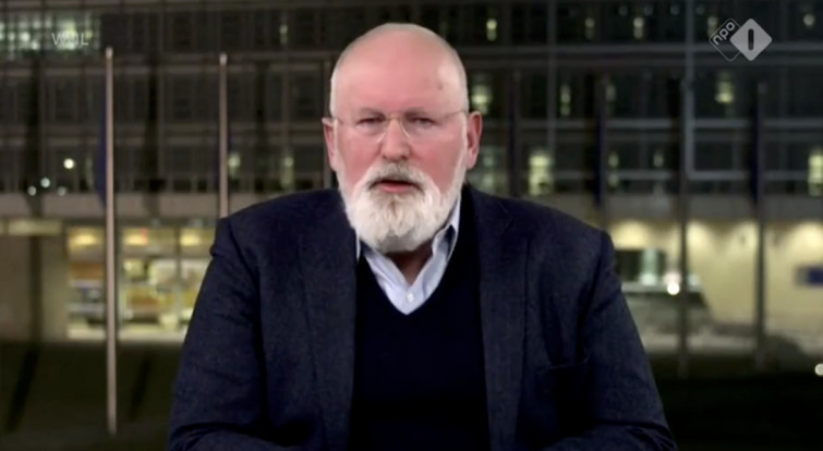 Timmermans wil sneller overschakelen op duurzame energie: "Dan zijn we onafhankelijk ...